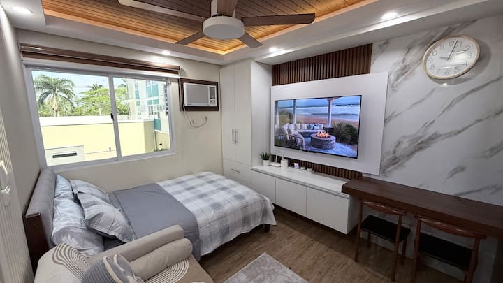 Cradle Of Dreams @ Berkeley Suites Near Nuvali - Biñan