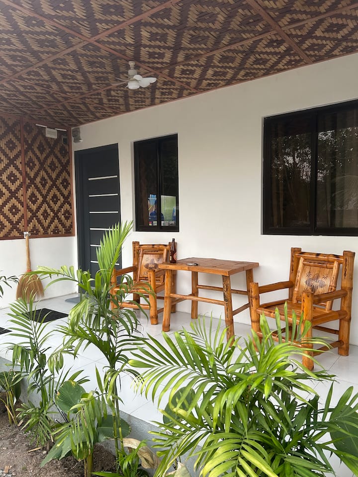 Claire Villa - Capas