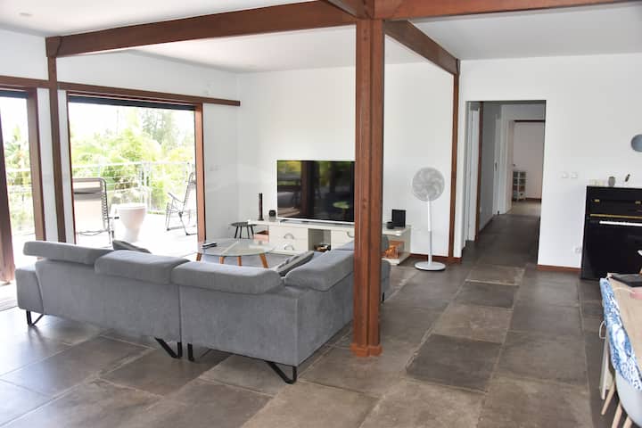 Villa Bois Moderne 120m2. Vue 360, Nature Et Calme - Guadeloupe