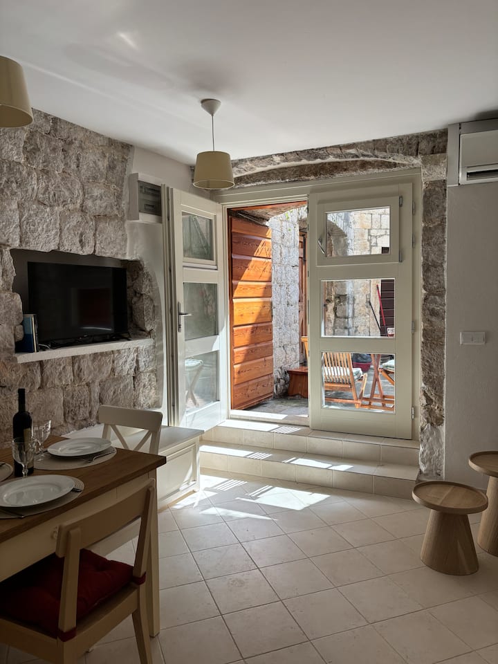 Apartment Capitano Komiza - Komiža