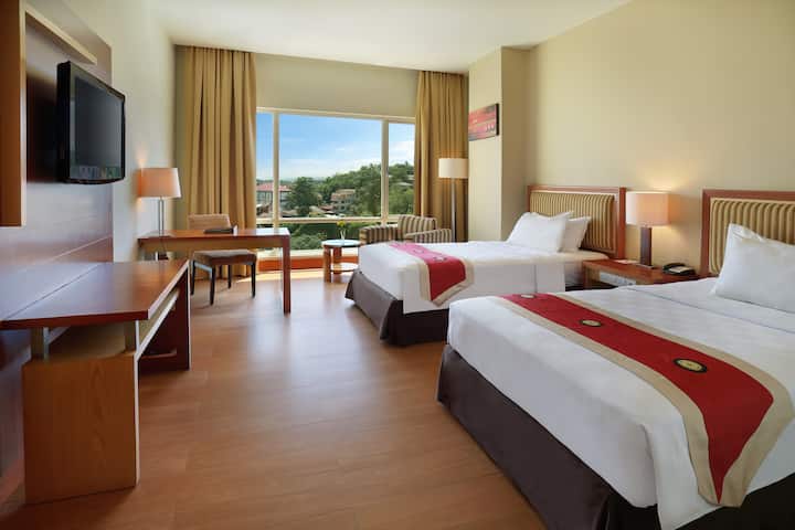 Twin Bed Room In Manado With Breakfast - Manado