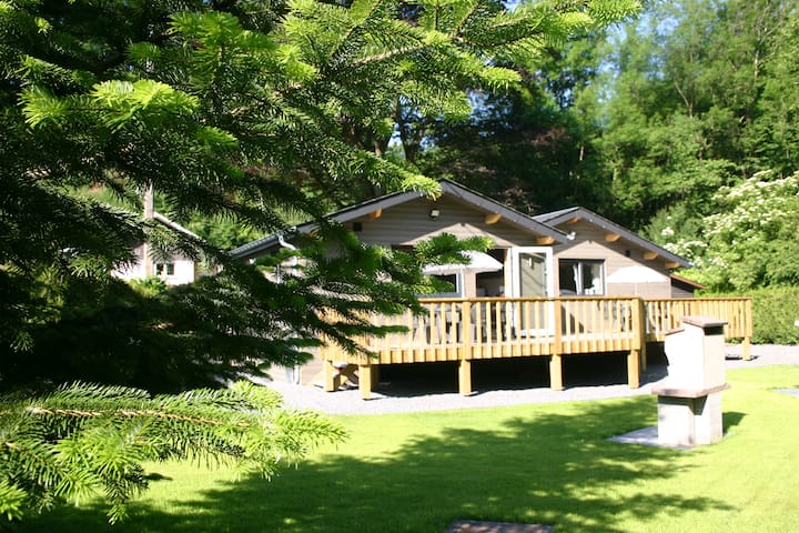 Le Chalet Chaleureux De Vieuxville - Province de Liège