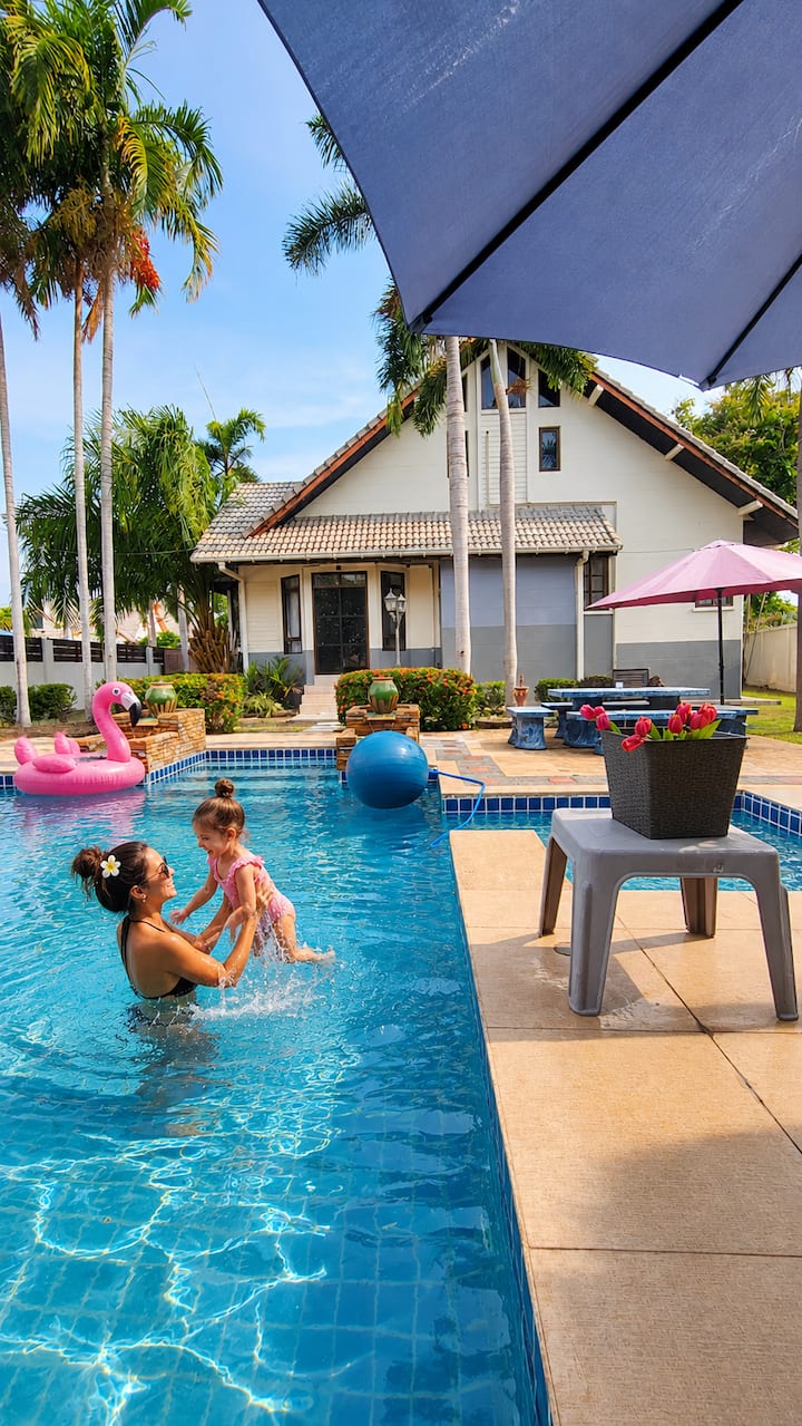 Private Pool Villa Zen-nova Luxury Getaway - Pattaya