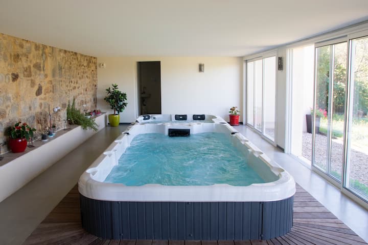 La Grangette
 : Spa Réservé Aux Chambres D'hôtes - Gourdon