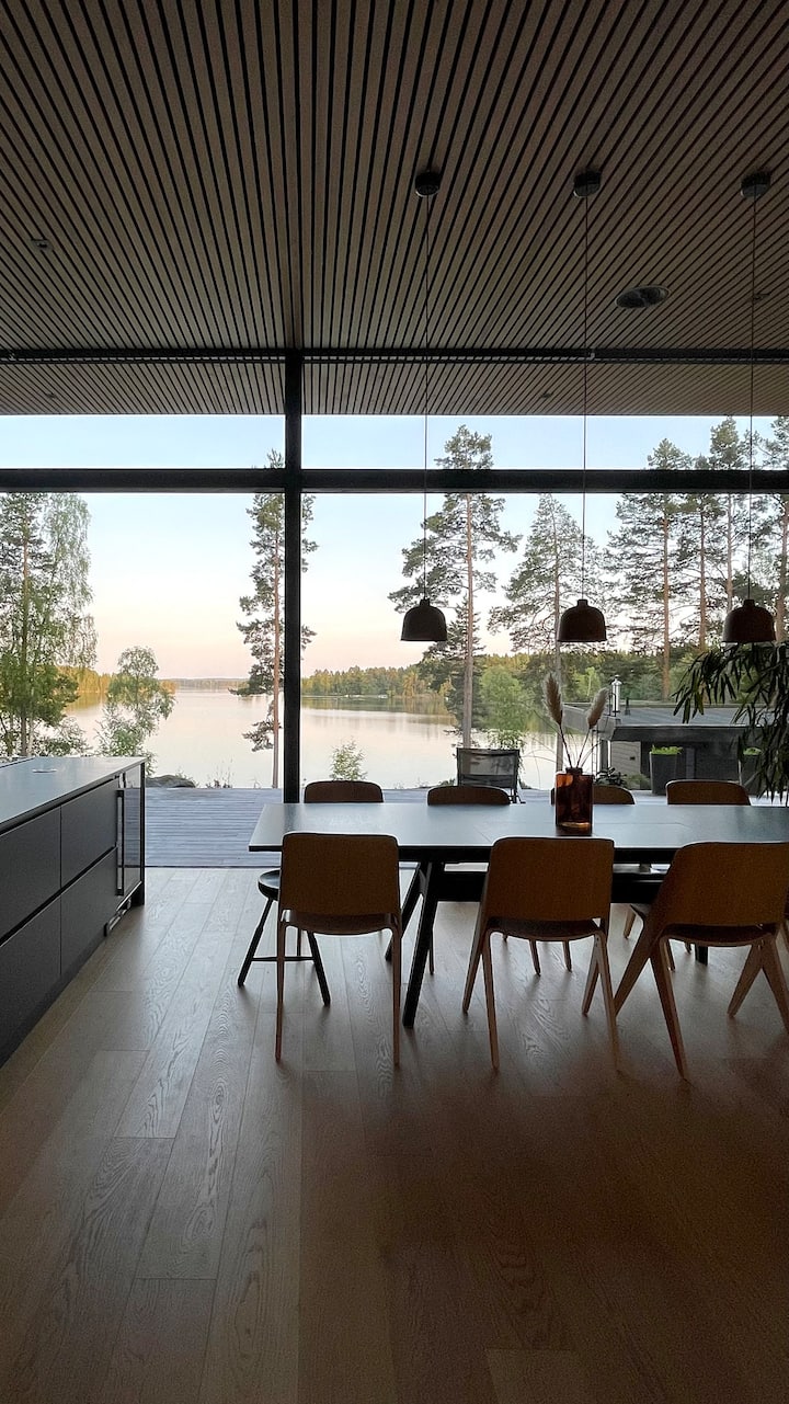 Ma Lakehouse - Uniikki Huvila Porealtaalla - Pälkäne