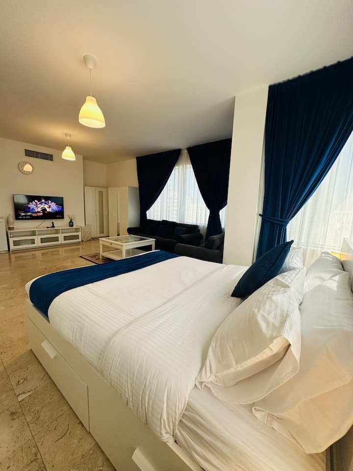 Suite Big Room | Private Bathroom| City Center | - Abou Dabi