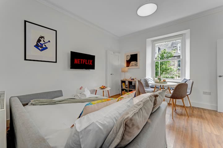 Stylish 2-bed Villa · Central Edinburgh - Edinburgh