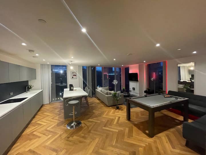 Best Condo In Town. Perfect For Long Term - Manchester