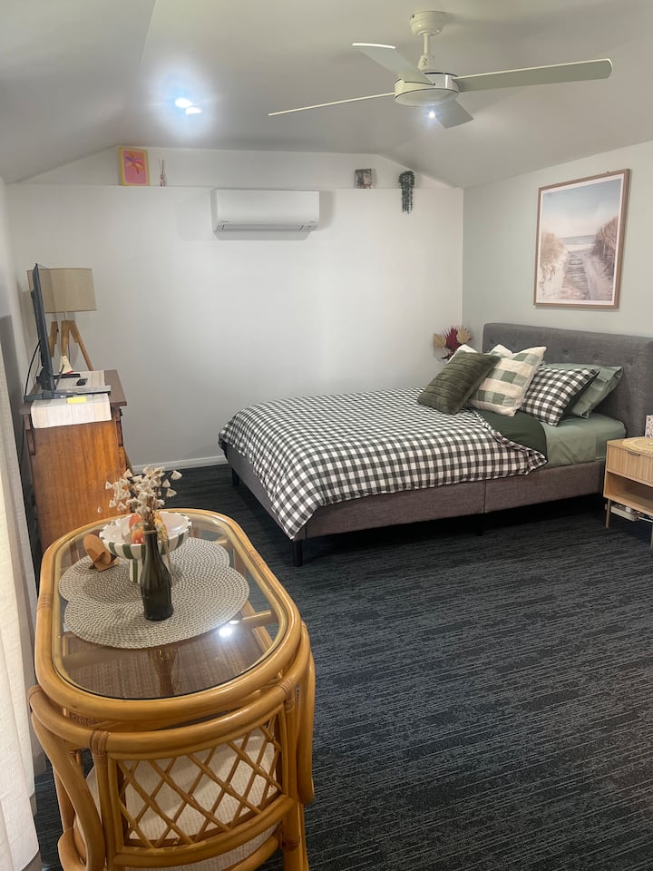 The Cozy Studio - Mount Hutton