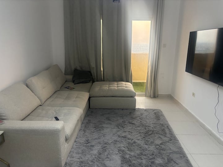 Spacious 1 Bedroom Apt With Open Balcony View - Ajman