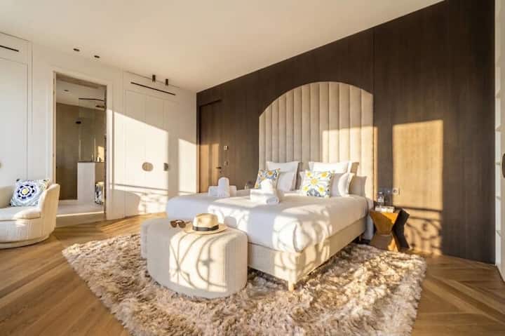 Private Riviera Villa With Garden And Terrace - 안티베