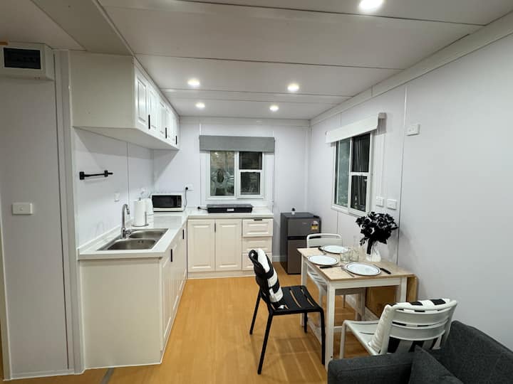 Cute And Comfy Room For A Break-in Front Of Bush - Whangārei