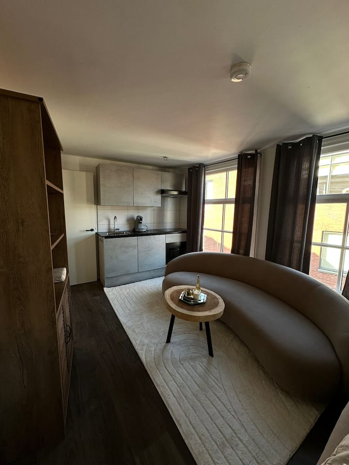 Wellness Suite Met Jacuzzi & Sauna - Centrum - Leeuwarden