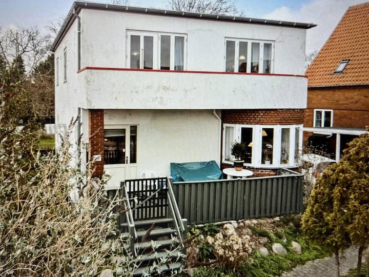 Stort Centralt Beliggende Hus - 1. Salen - Danimarka