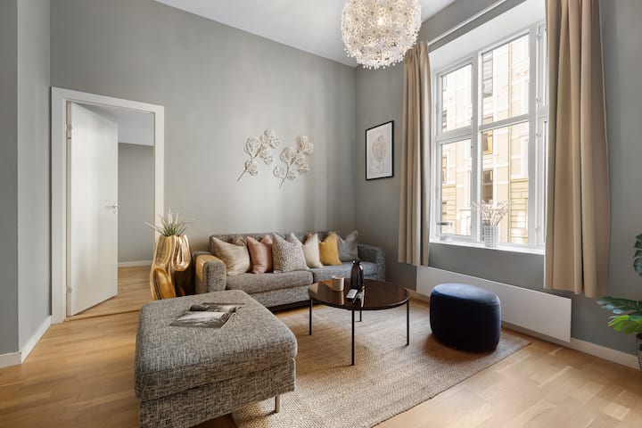 Modern Central Oslo Apartment W/ High Ceilings - Oslo