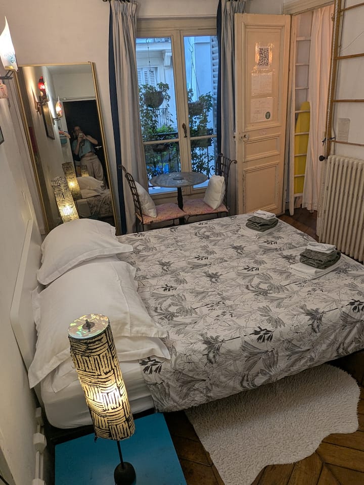 Chambre 11 M2 Marais Arts Et Métiers - Paris