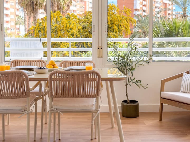 Fuentes Blancas. Relax, Pool And Paddle Court. - Alicante