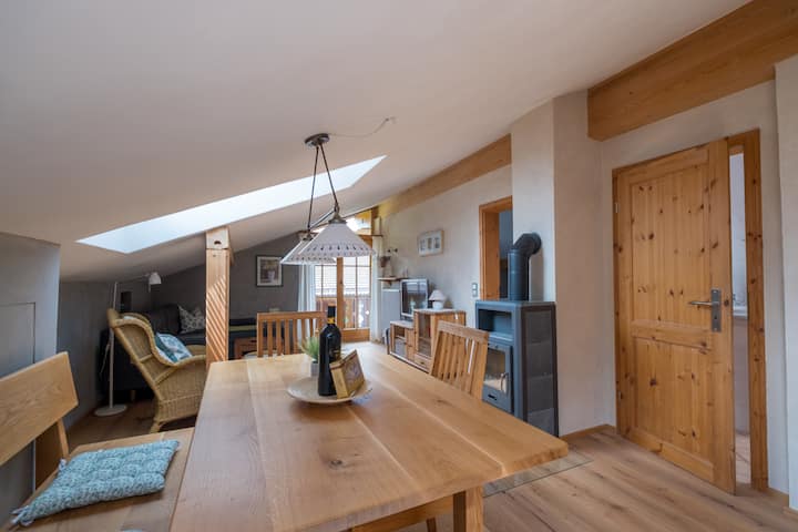 Gemütliche Ferienwohnung Mit Bergpanorama - Mittenwald