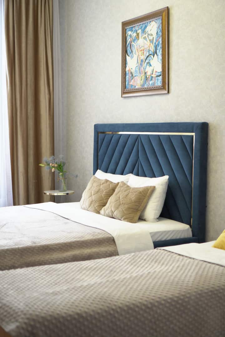 Трехкомнатные апартаменты у МЕГИ, в центре столицы - Kazakhstan