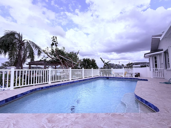 Home On The Water / Private Pool / Kayaking - Punta Gorda, FL