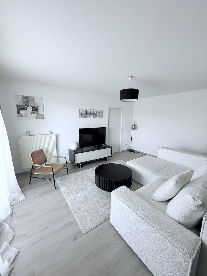 Cosy & Solaire : Appartement Paisible à Bezannes - Bezannes