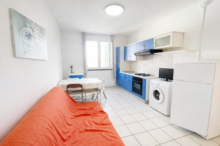 Appartamento Ponente A 250 Metri Dal Mare A Cecina - Cecina