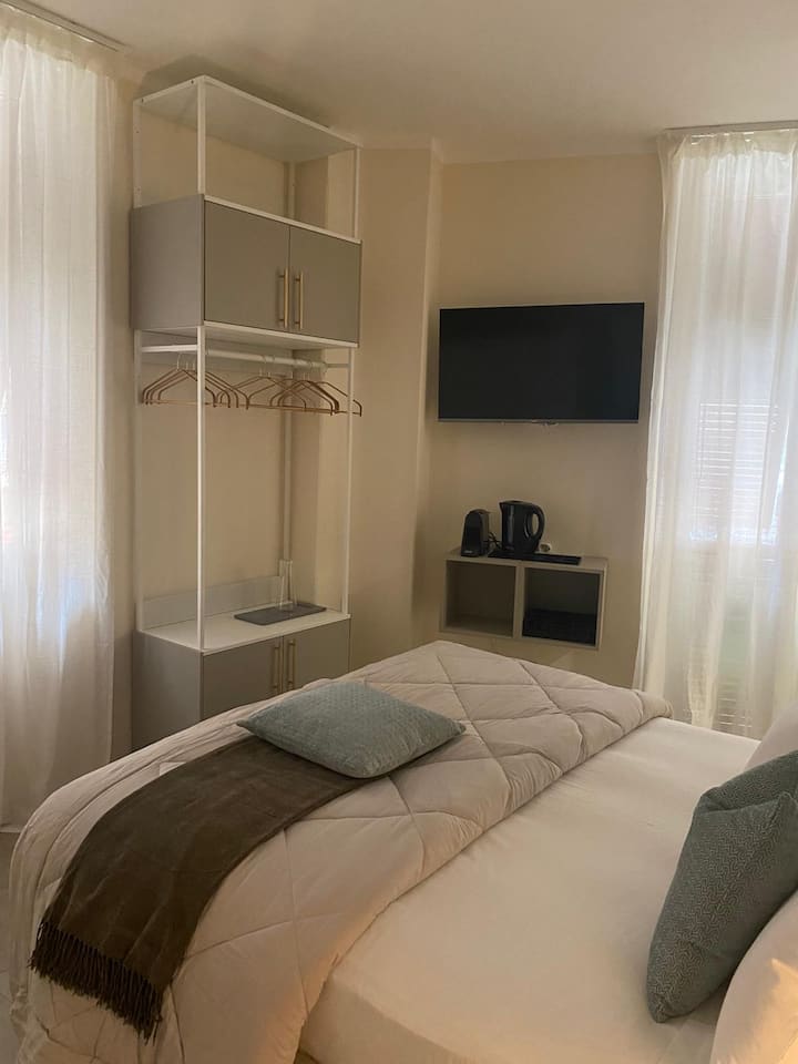 Appartamento Difronte Alla Stazione La Spezia - La Spezia