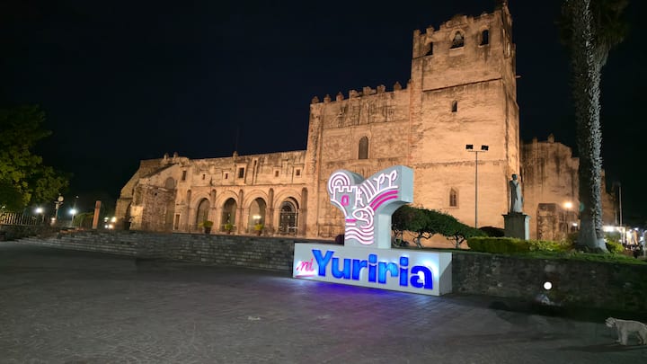 Casa Los Manantiales - Mexico