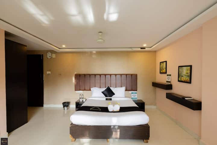 7th Heaven Hotel Apartments- Classic Room - Udupi