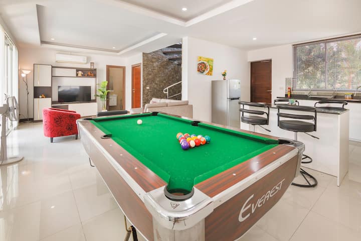Peaceful 3br Villa | Gym, Pool & Bbq - Pattaya