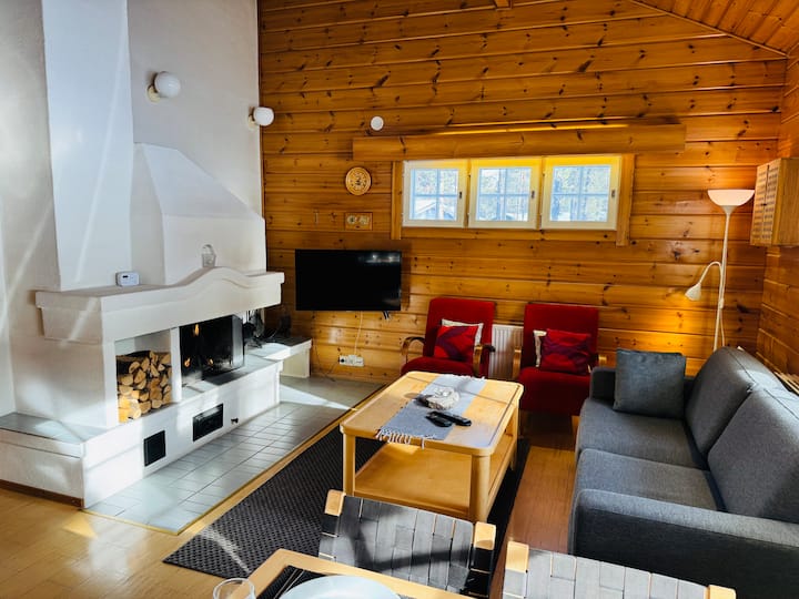Cozy Lapland Cabin With Sauna & Ski-in Access - Äkäslompolo