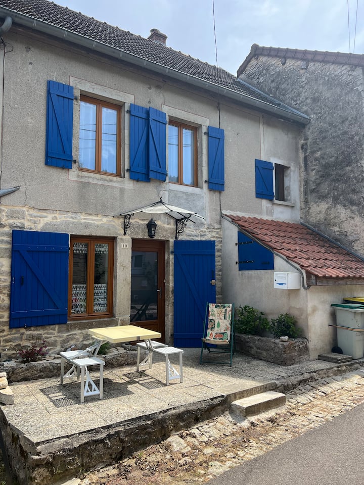 Maison De Village De 80 Mètres Carrés - Côte-d'Or