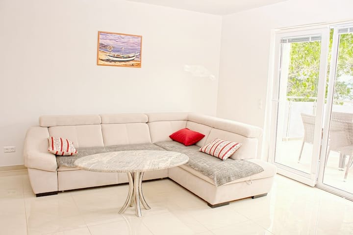 Sea View Apartment Imperium With Pool – Bratuš - Brela