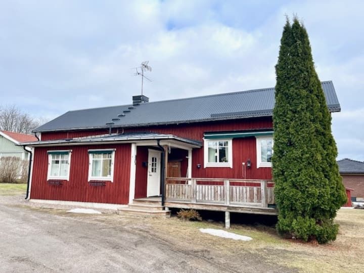 Gästhus I Västanbyn - Sandviken