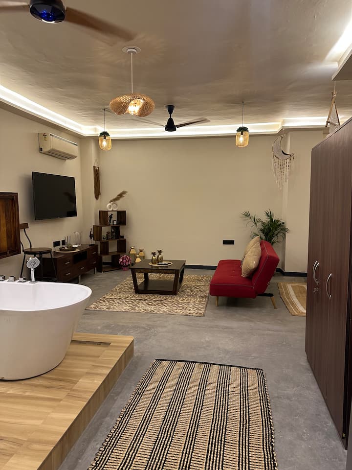 Boho Luxe Studio W/ Bathtub In Hkv | Casa @ 30 - Delhi, India