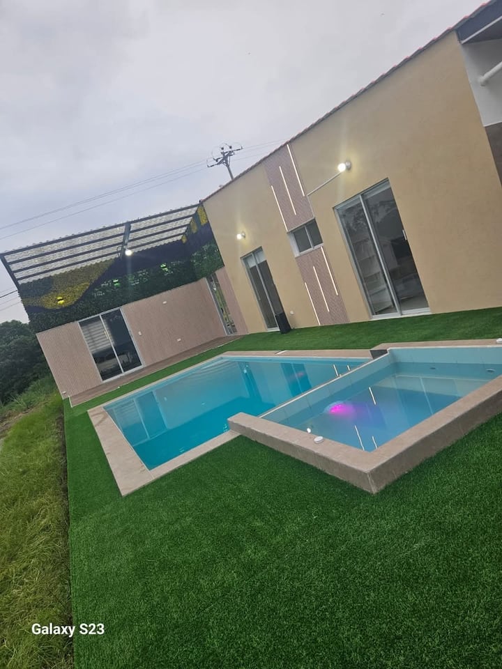 Hermosa Casa Equipada Para Una Estadía Perfecta - Puerto Quito