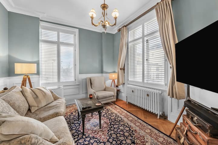 Traditional 2 Bedroom Flat In Paddington - London