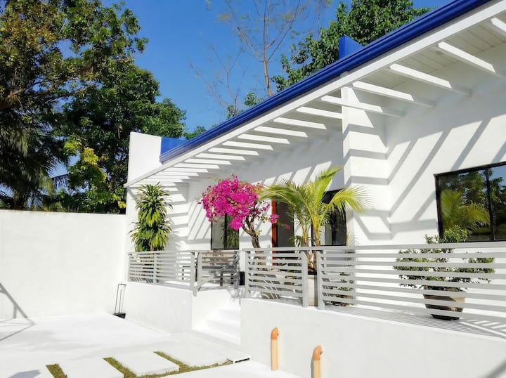 Leah's Residences - Carcar City