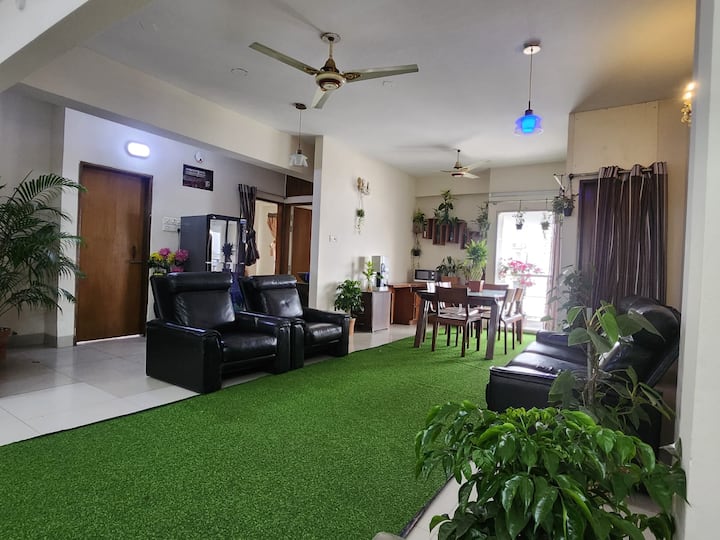 Bashundhara 3br/4bath Premium Flat 3ac,nearairport - Bangladesh