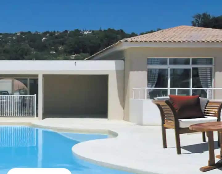 Villa Cosy Jardin, Piscine, 3 Mn Du Lac St-cassien - Montauroux