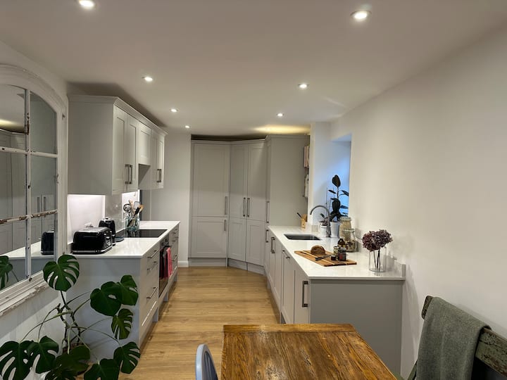 Cottage In Central Location And Close To Goodwood. - Chichester