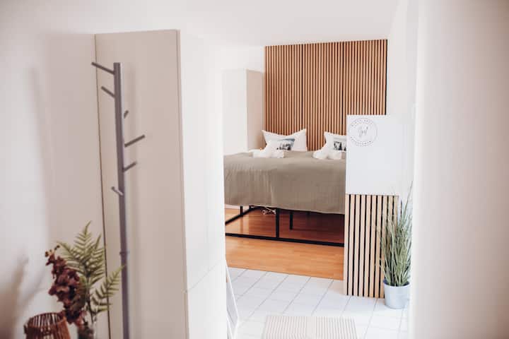 Modernes Studio Mit Boxspringbett • Self Check-in - Freiburg im Breisgau