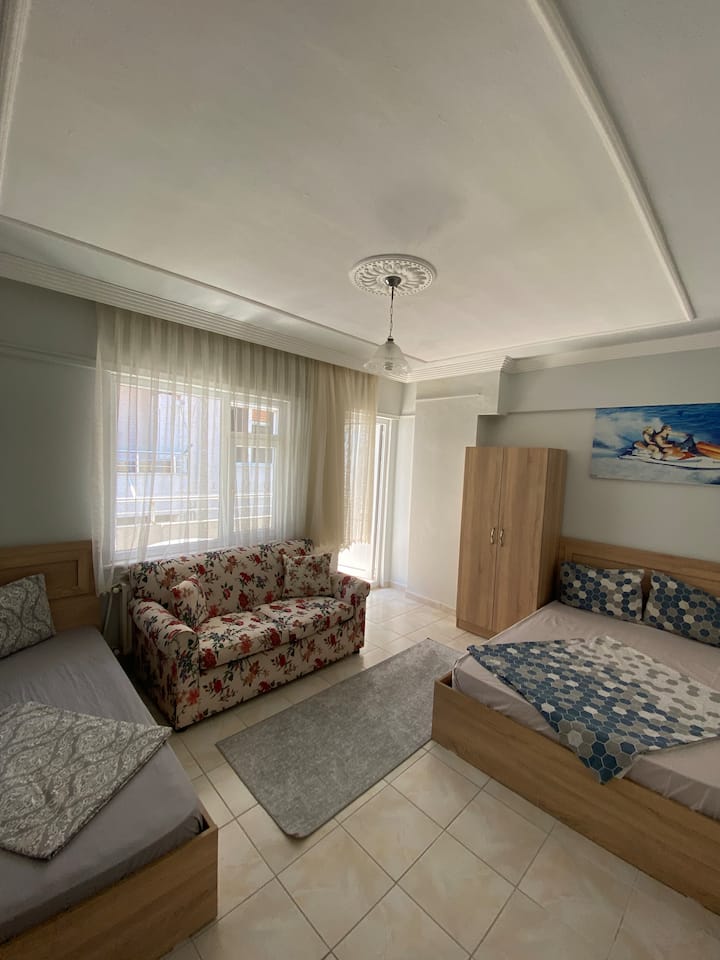 Karasuda Plaja Sıfır Konumda Temiz Bir Daire - Karasu