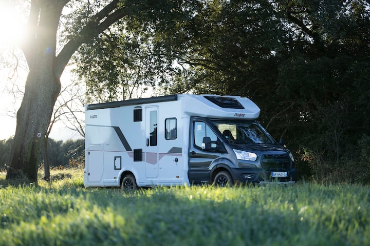 Escapade Cosy_camping-car Profilé 4 Pers - Valensole
