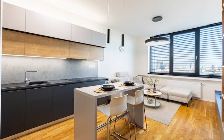 Modern City View Apt | Proxenta Tower - Bratislava