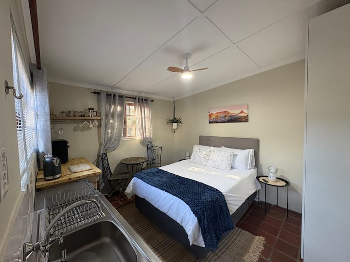 Accommodation @ 8 Klein Straat - Paarl