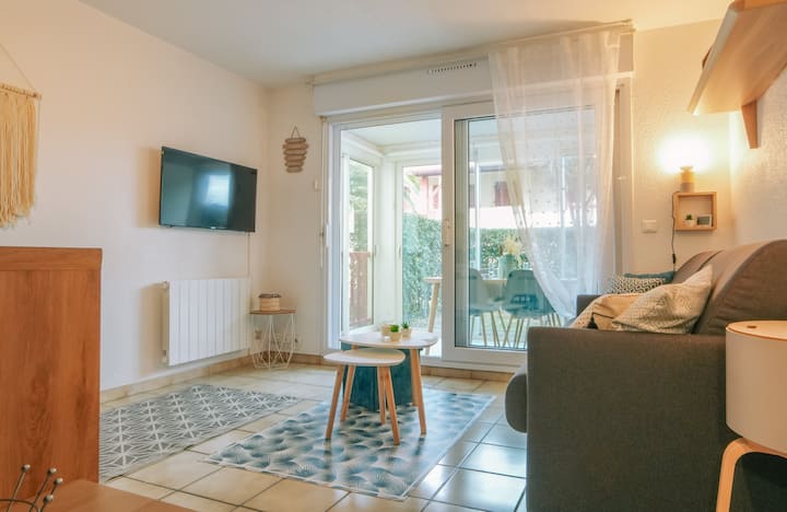 Bidart – T2 Avec Extérieur, Piscine & Parking – - San Juan de Luz