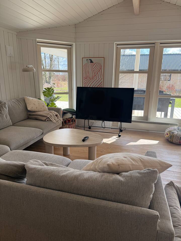 Hyggeligt Sommerhus, Tæt Ved Sunds Sø - Denmark