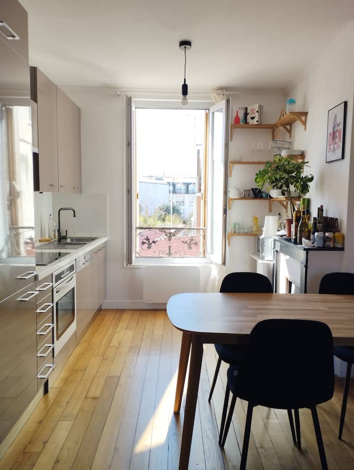 Charmant 2 Pièces Lumineux – Metro 11 - Romainville