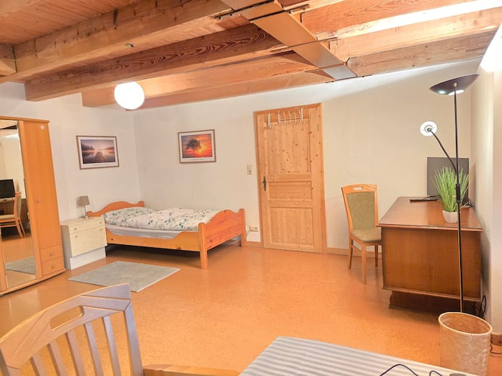 Ruhiges Apartment - Kirchberg an der Jagst